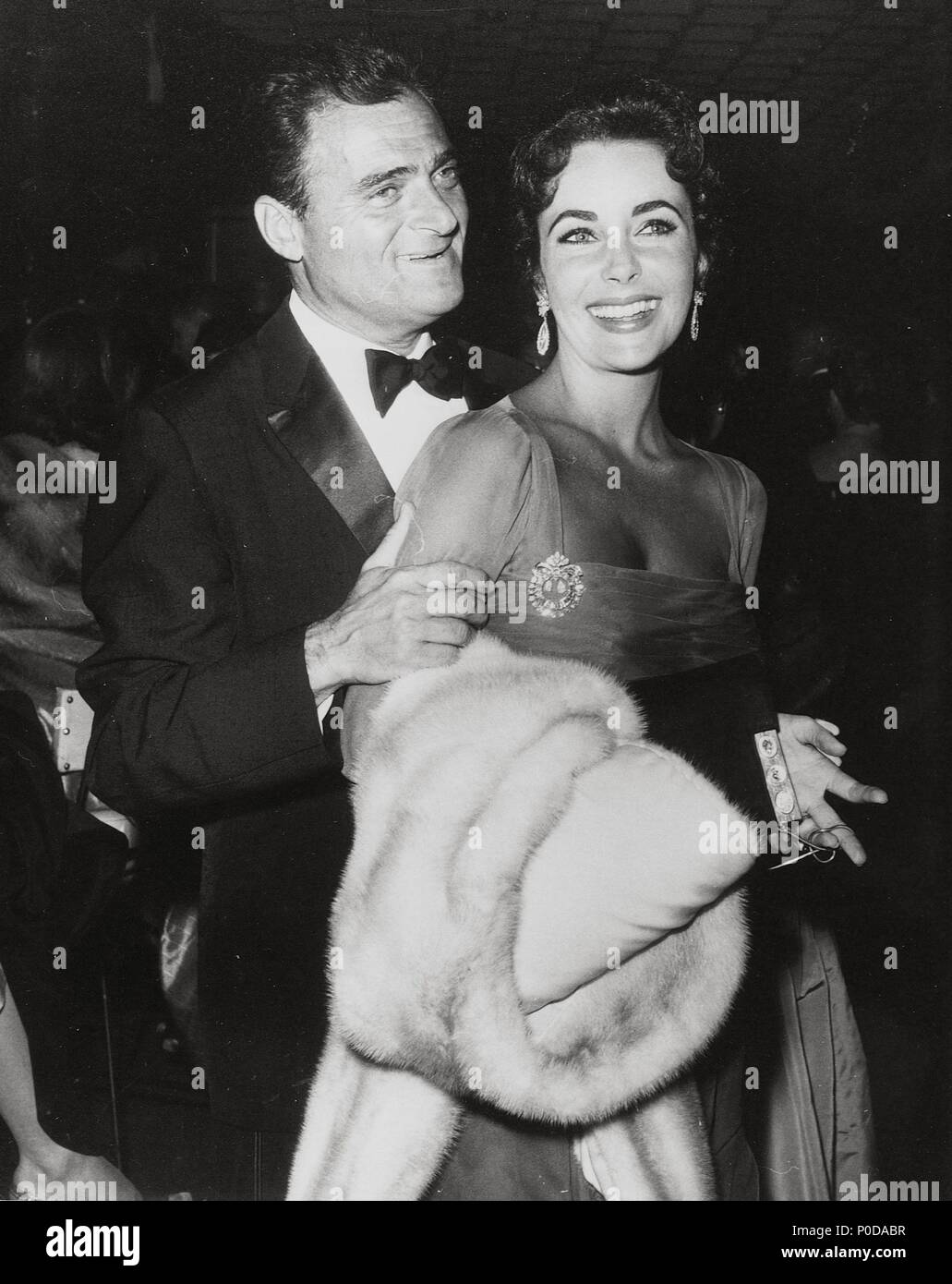 Elizabeth taylor mike todd Banque de photographies et d’images à haute ...