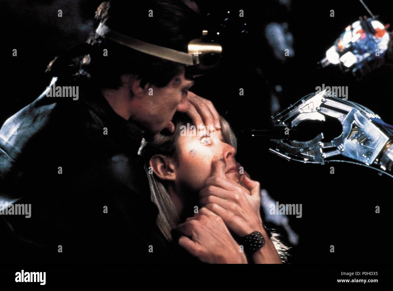 Saturn 3 fawcett Banque de photographies et d’images à haute résolution ...