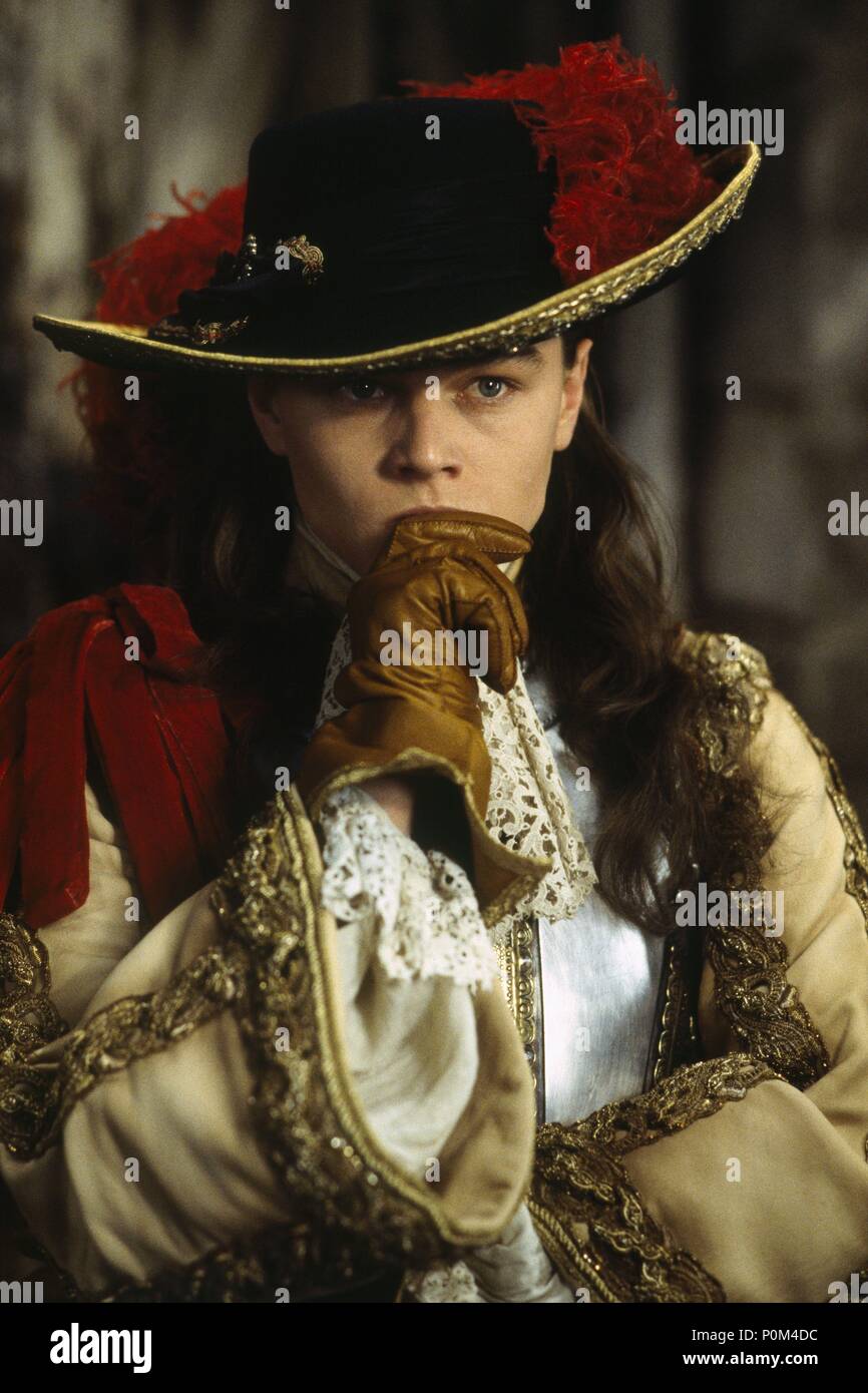 The man in the iron mask dicaprio Banque de photographies et d’images à ...