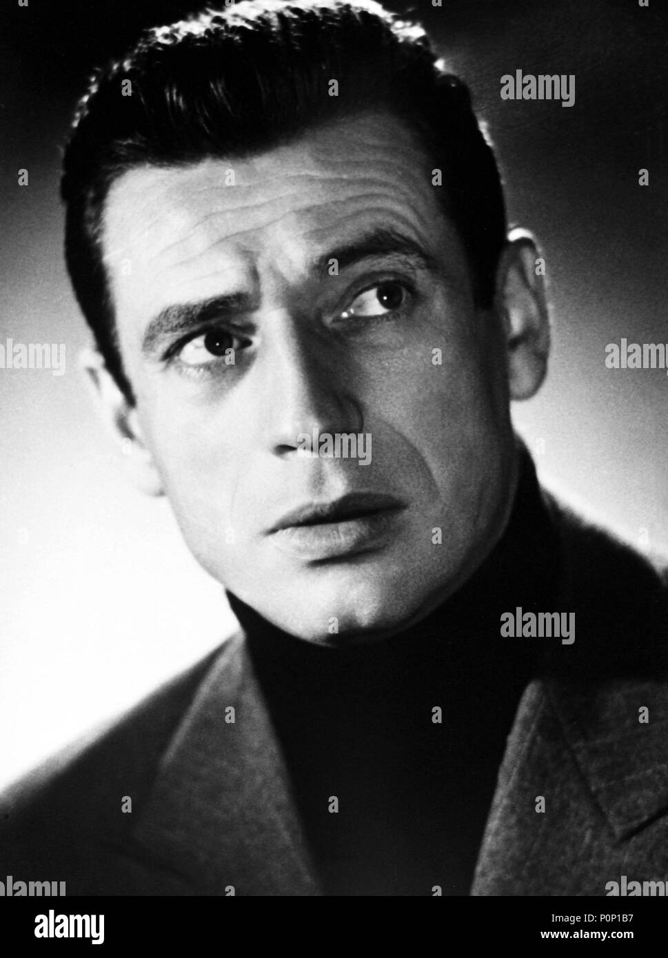 Yves montand portrait Banque de photographies et d’images à haute ...