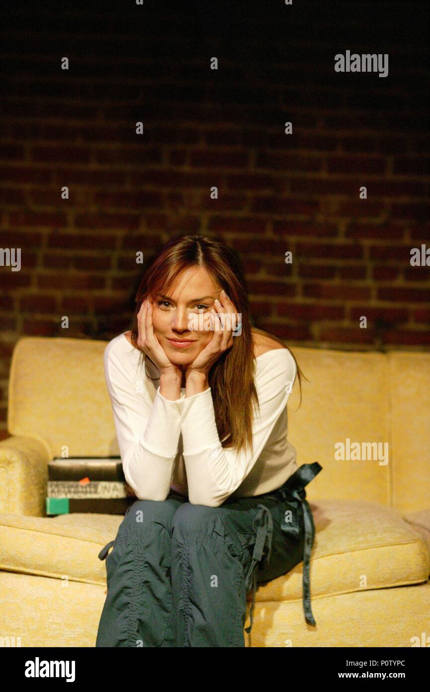 George clooney krista allen Banque de photographies et d’images à haute ...