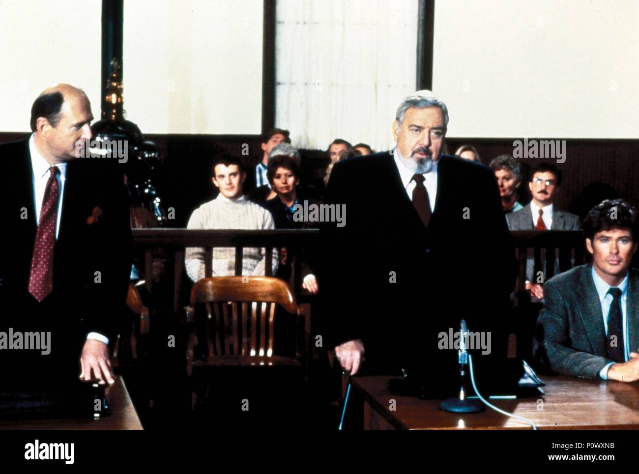 Raymond Burr Perry Mason Banque d'image et photos - Alamy