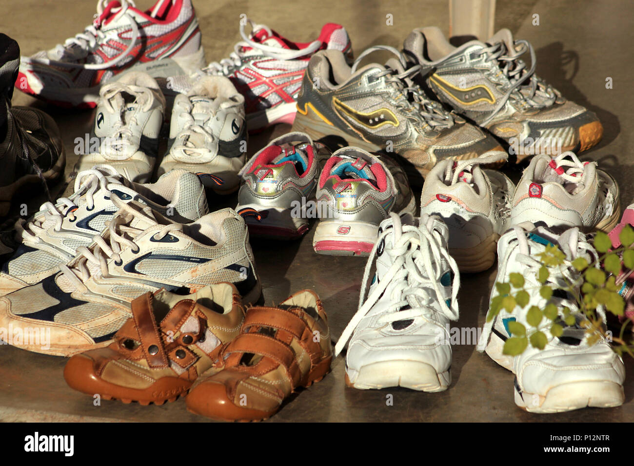 Chaussures snickers Banque de photographies et d’images à haute ...