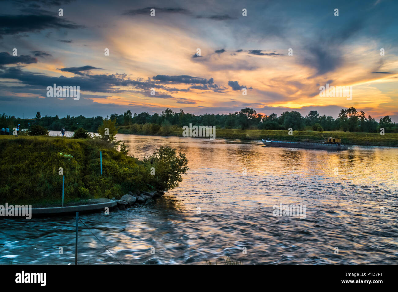 Plus grand fleuve en pologne Banque de photographies et d’images à ...