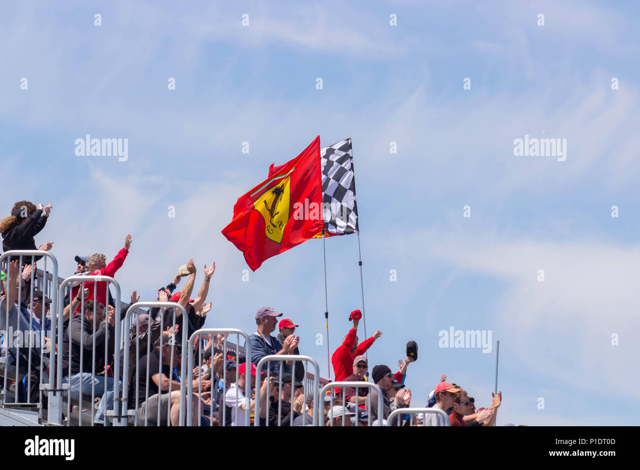 Drapeaux f1 Banque de photographies et d’images à haute résolution - Alamy