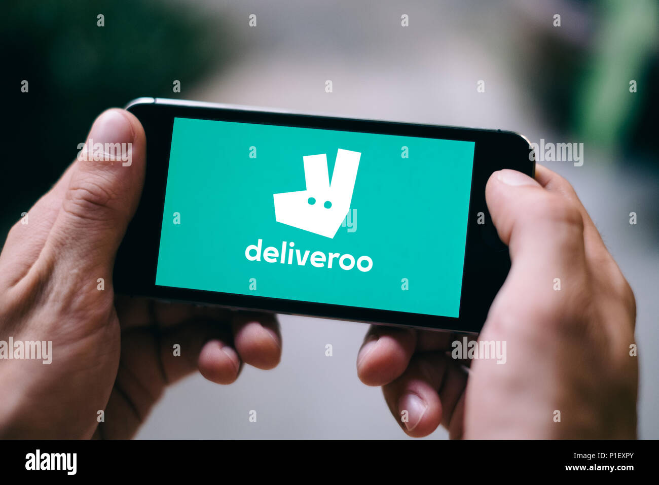 Deliveroo icon Banque de photographies et d’images à haute résolution ...