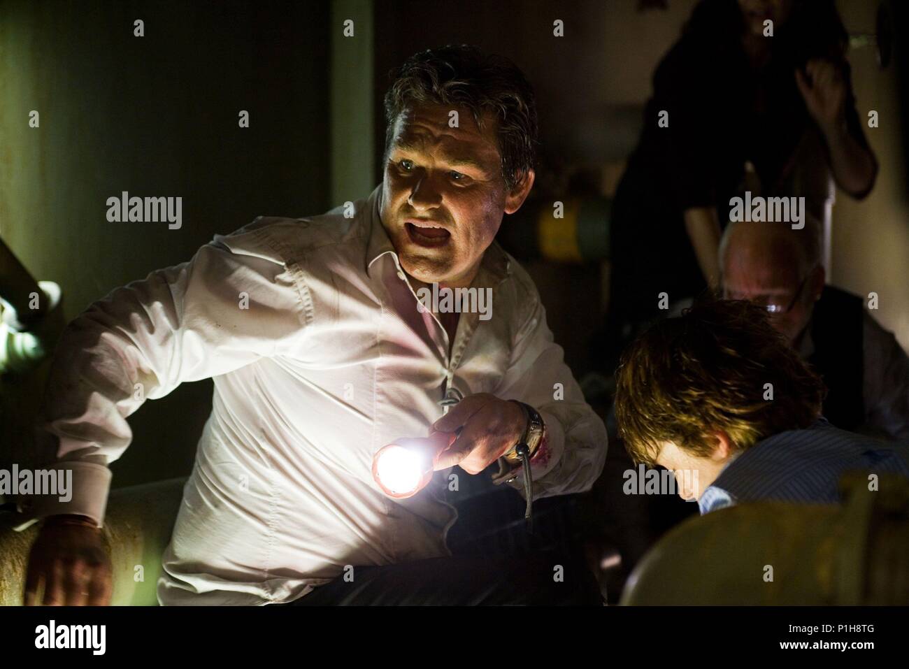 Poseidon 2006 kurt russell Banque de photographies et d’images à haute ...