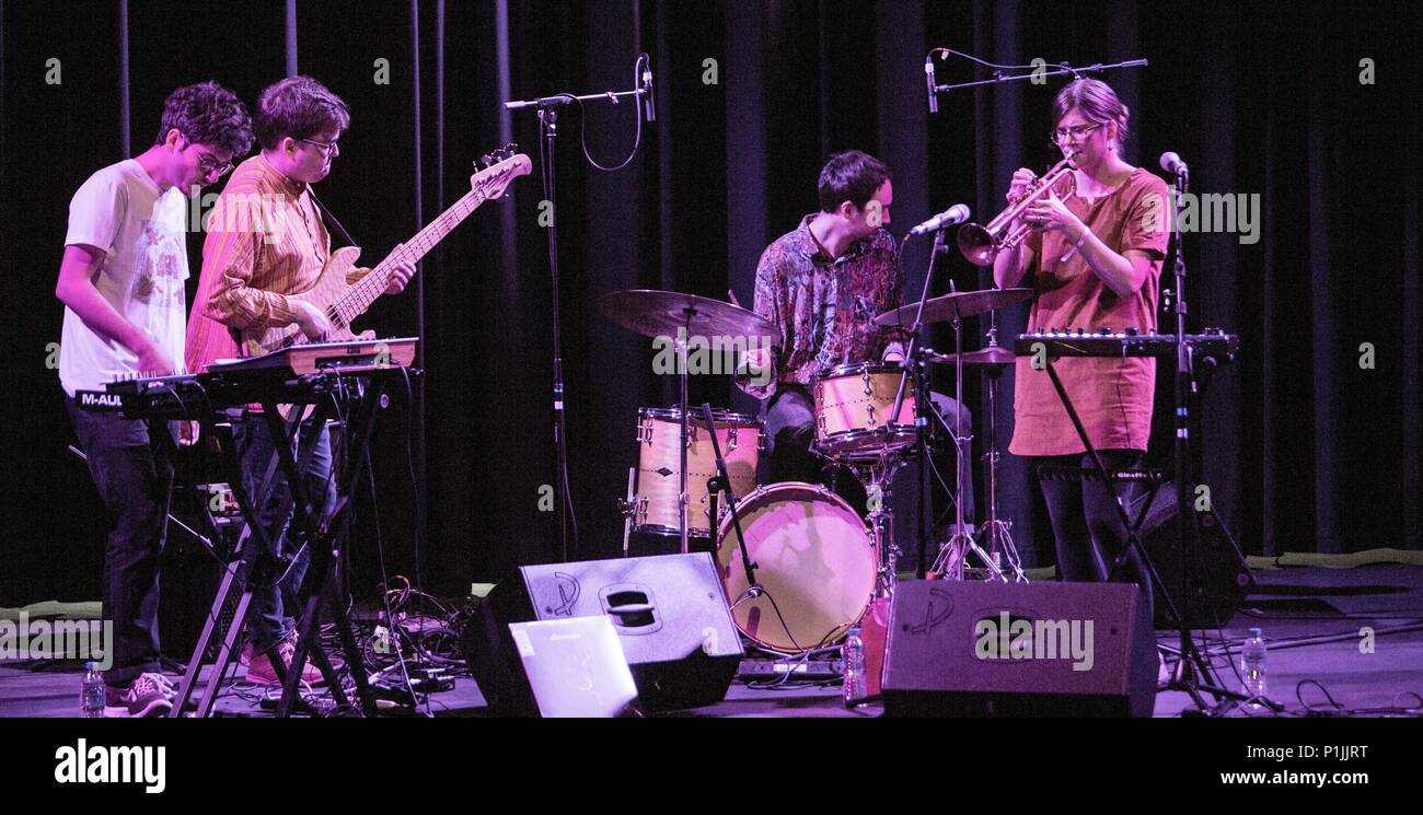 Alan john ainsworth Banque de photographies et d’images à haute ...