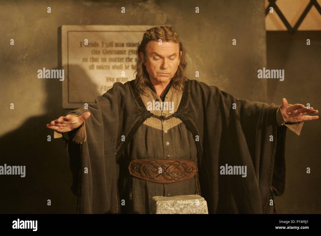 Sam neill merlin sam neill Banque de photographies et d’images à haute ...