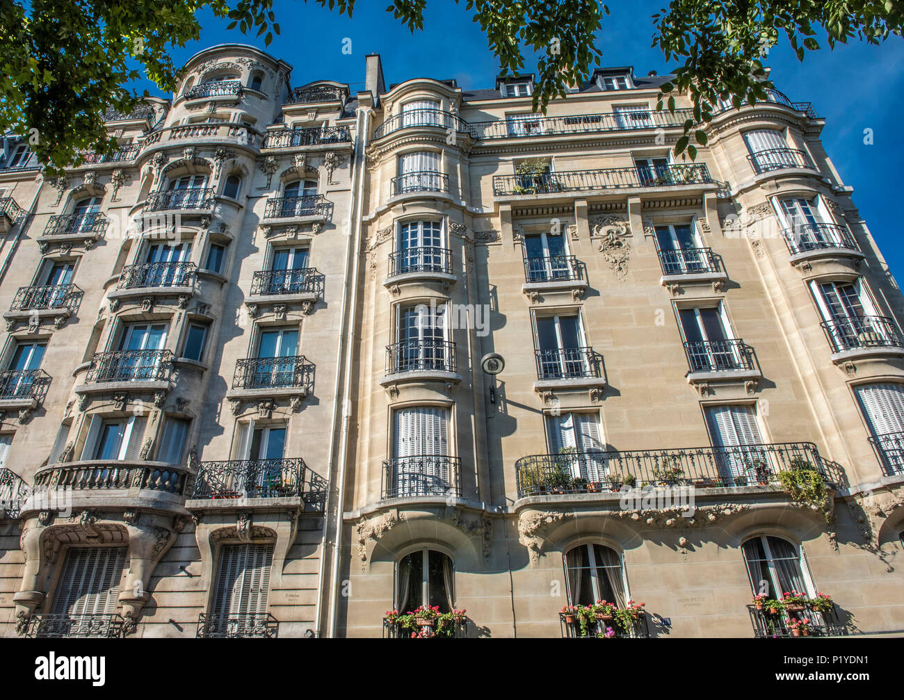 Paris architecture haussmann Banque de photographies et d’images à ...
