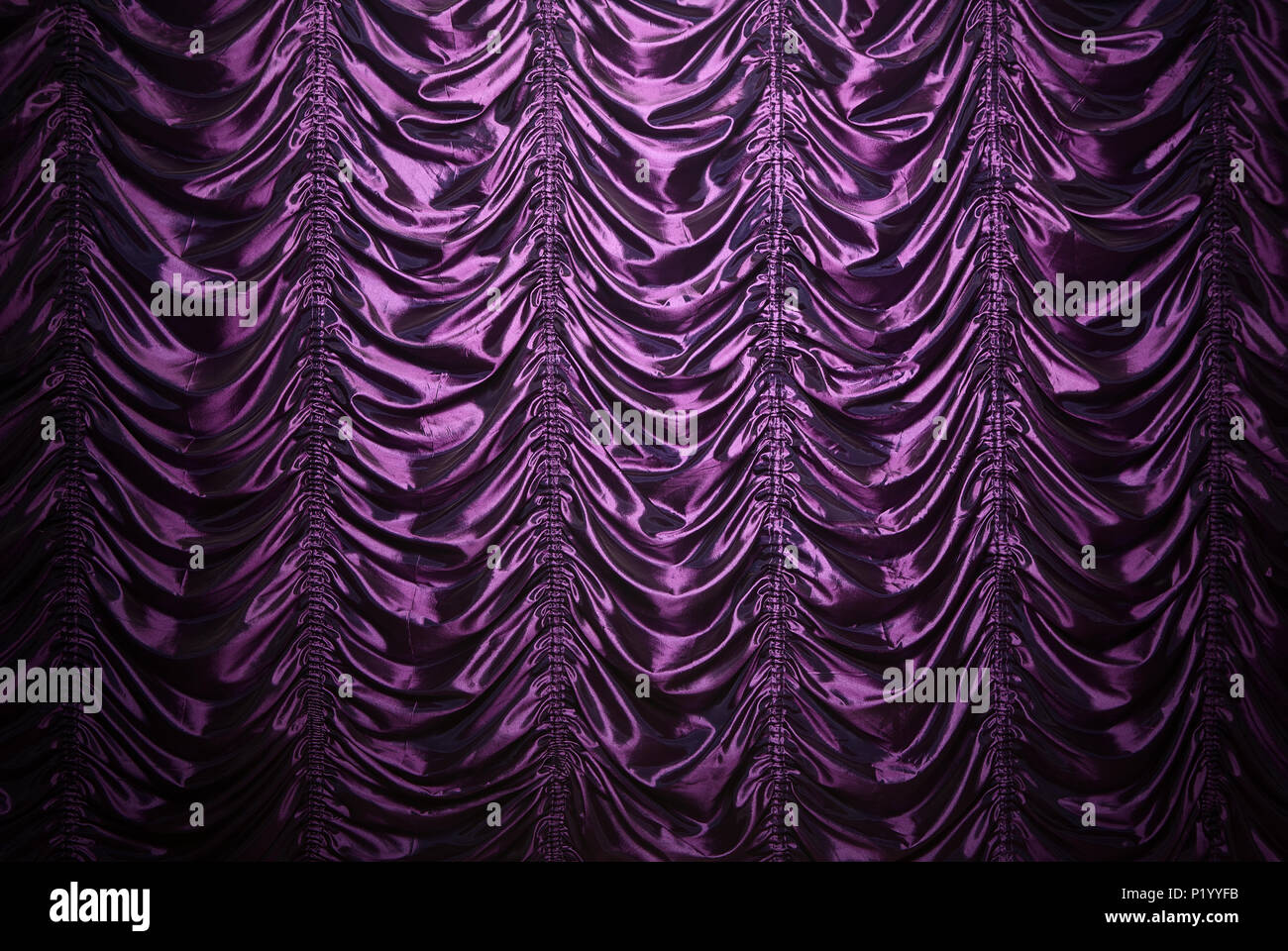 Satin background Banque de photographies et d’images à haute résolution ...