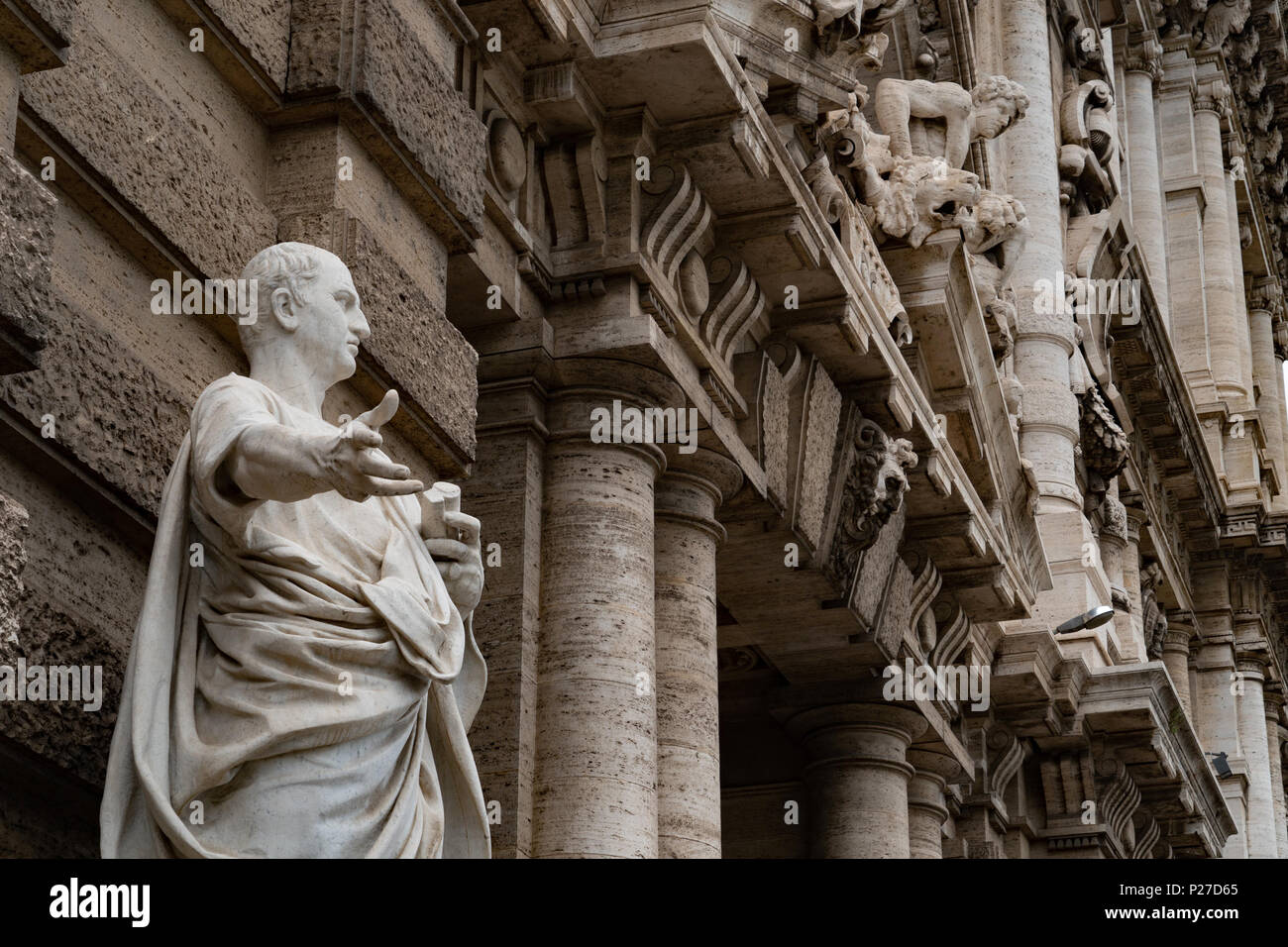 Cicero senate Banque de photographies et d’images à haute résolution ...