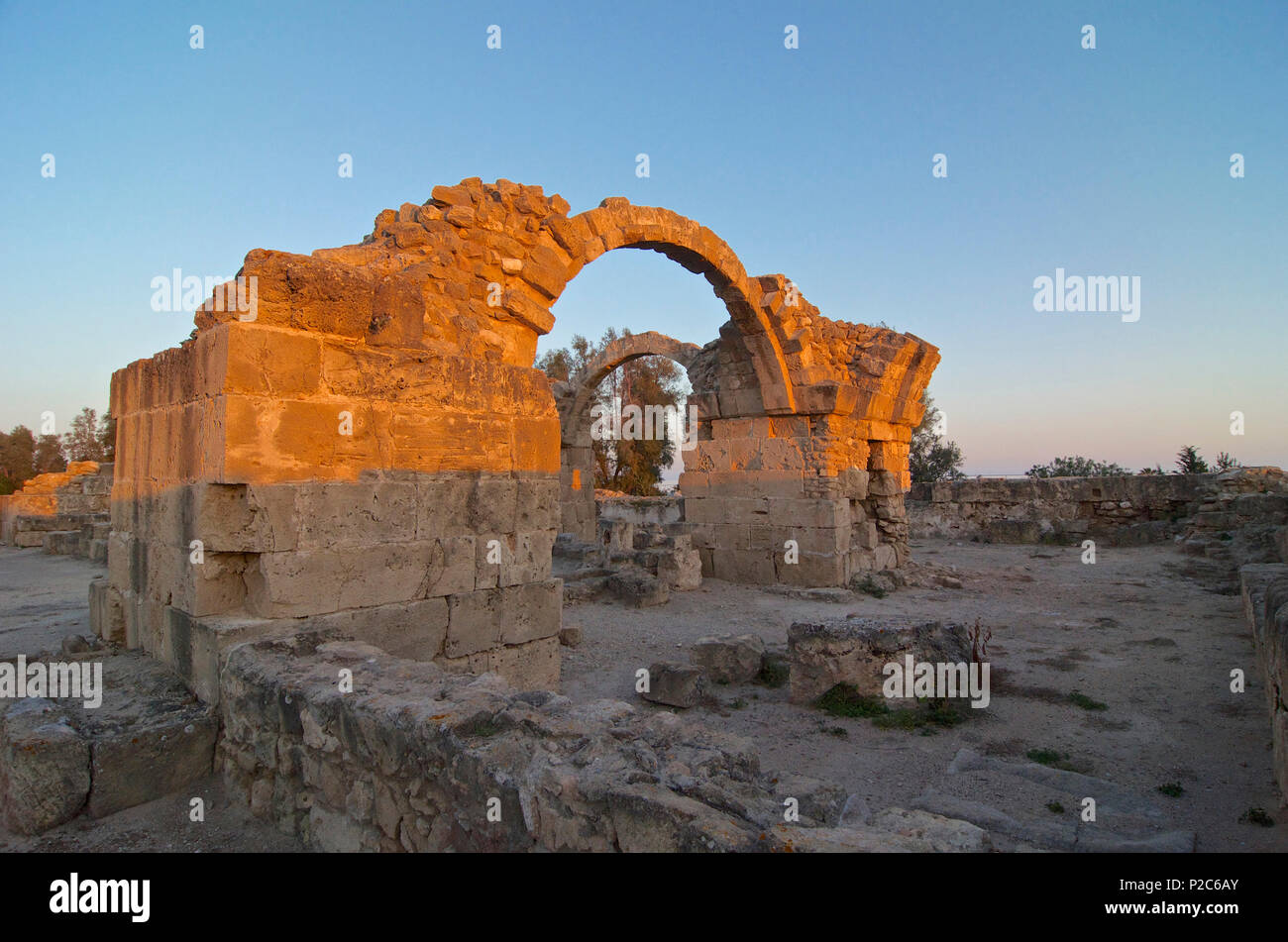 Saranta kolones Banque de photographies et d’images à haute résolution ...