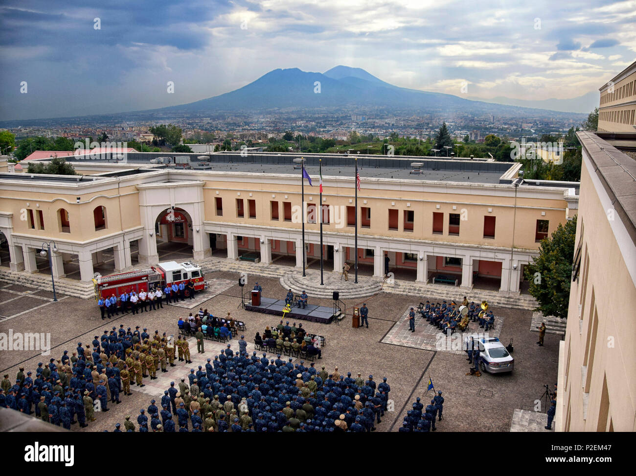 Naval support activity naples Banque de photographies et d’images à ...