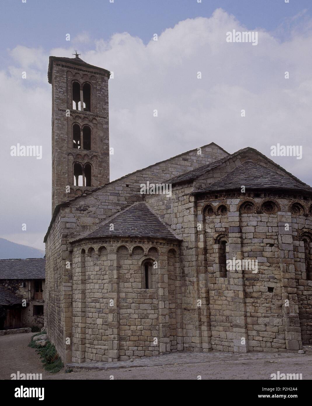 Extérieur - ABSIDES DE LA IGLESIA DE SAN CLEMENTE DE TAULL - SIGLO XIV ...