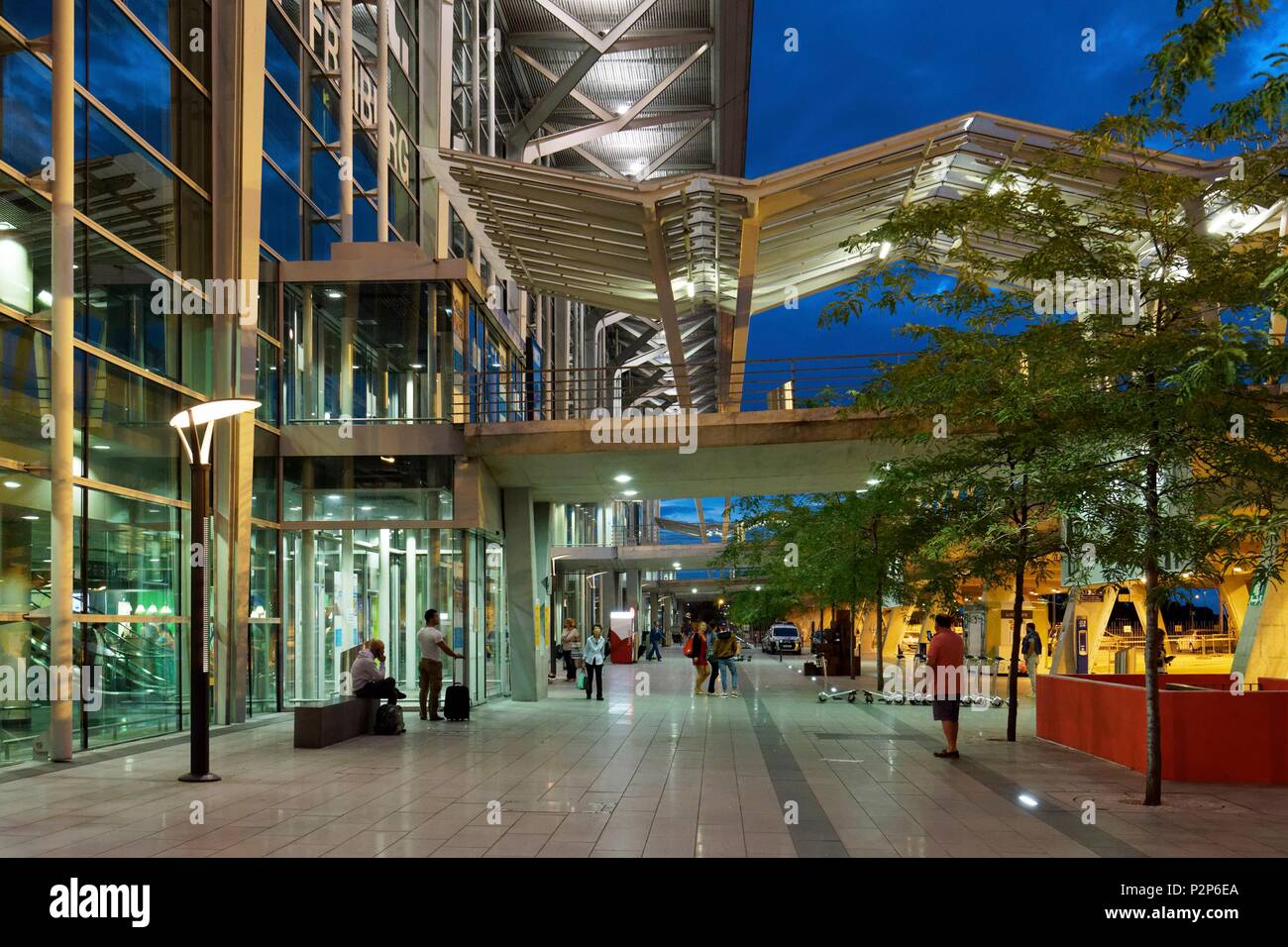 Basel airport Banque de photographies et d’images à haute résolution ...