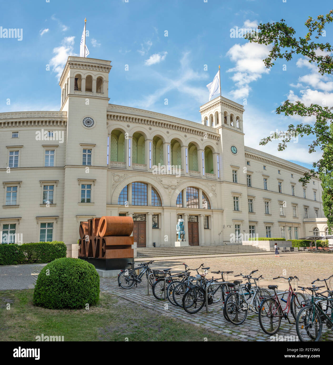 Hamburger bahnhof art museum Banque de photographies et d’images à haute résolution - Alamy