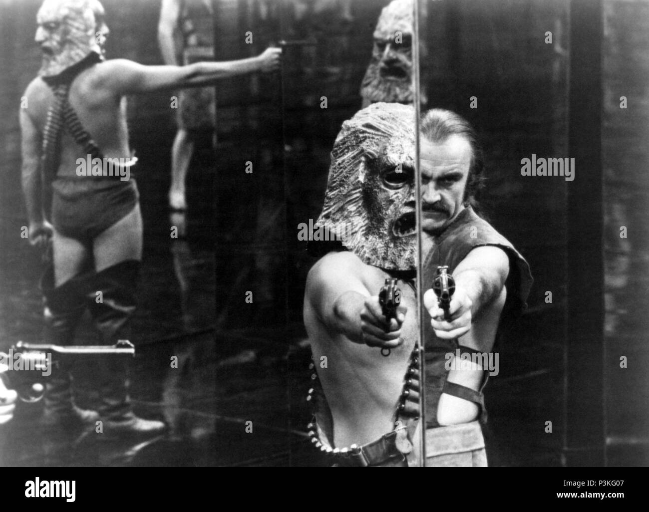 Sean connery zardoz 1974 Banque de photographies et d’images à haute ...