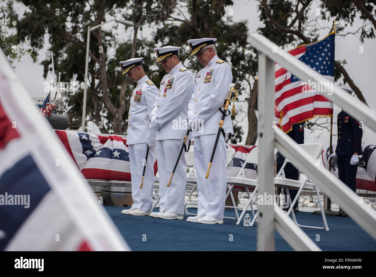 Vice adm charles ray Banque de photographies et d’images à haute ...
