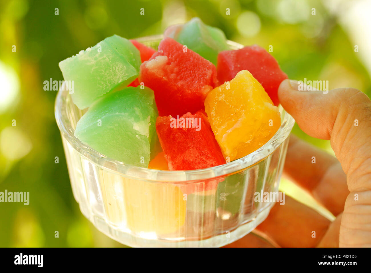 Fruit turc Banque de photographies et d’images à haute résolution - Alamy