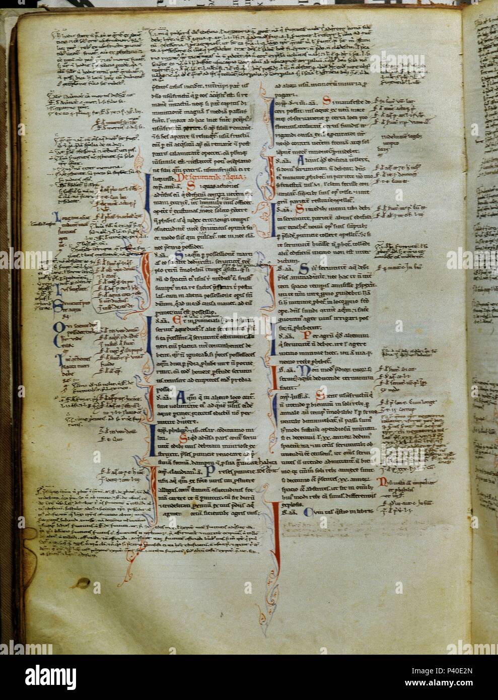 Cattedrale medievale cattedrale gotica medievale Banque de ...