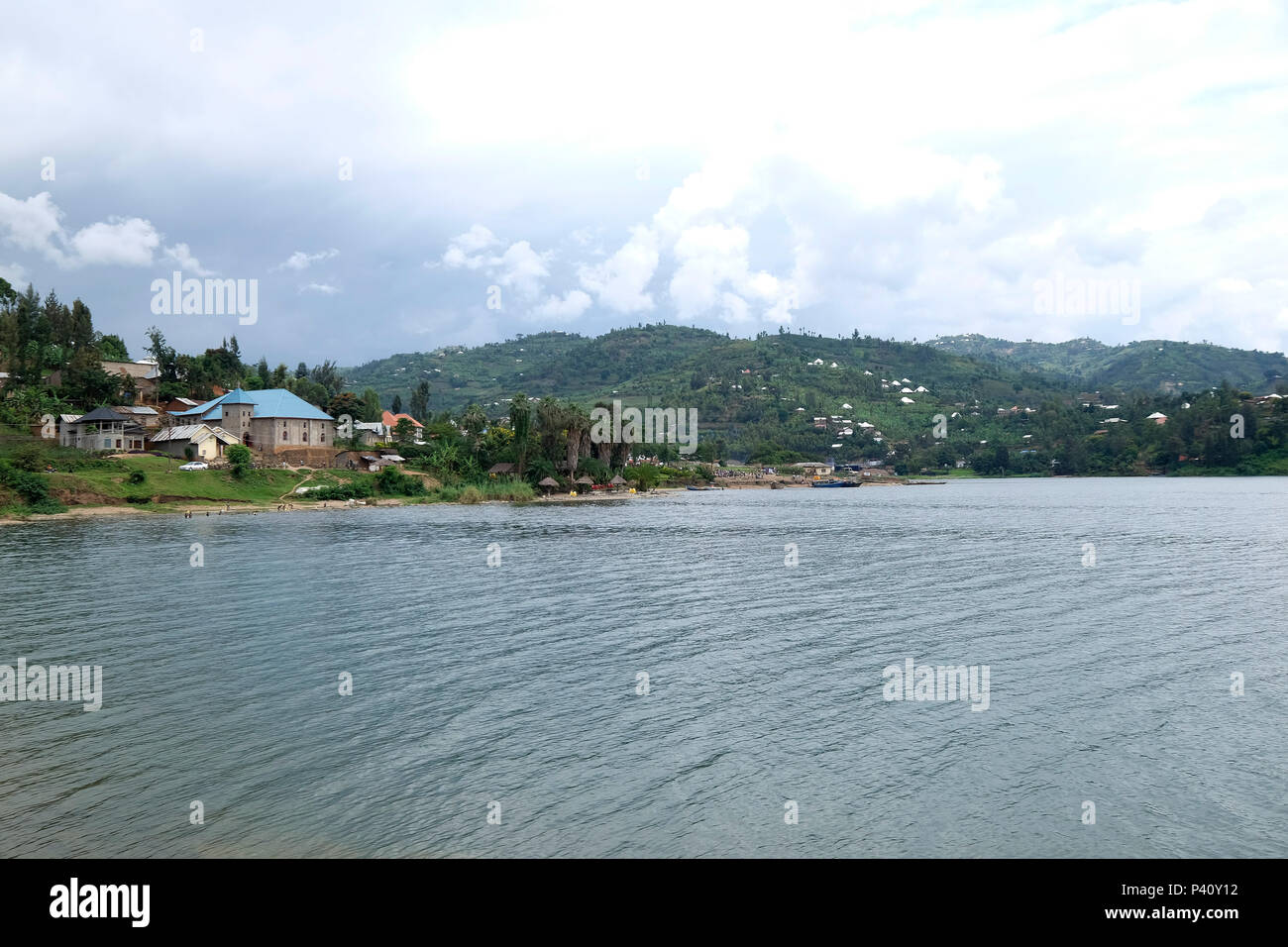 Lake kivu gisenyi rwanda Banque de photographies et d’images à haute ...
