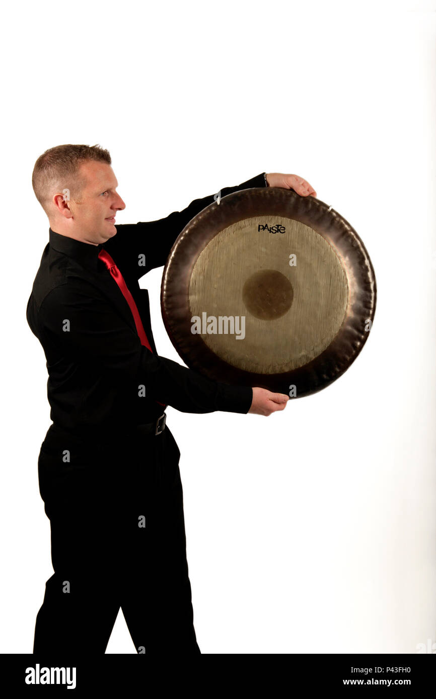 Gong player Banque de photographies et d’images à haute résolution - Alamy