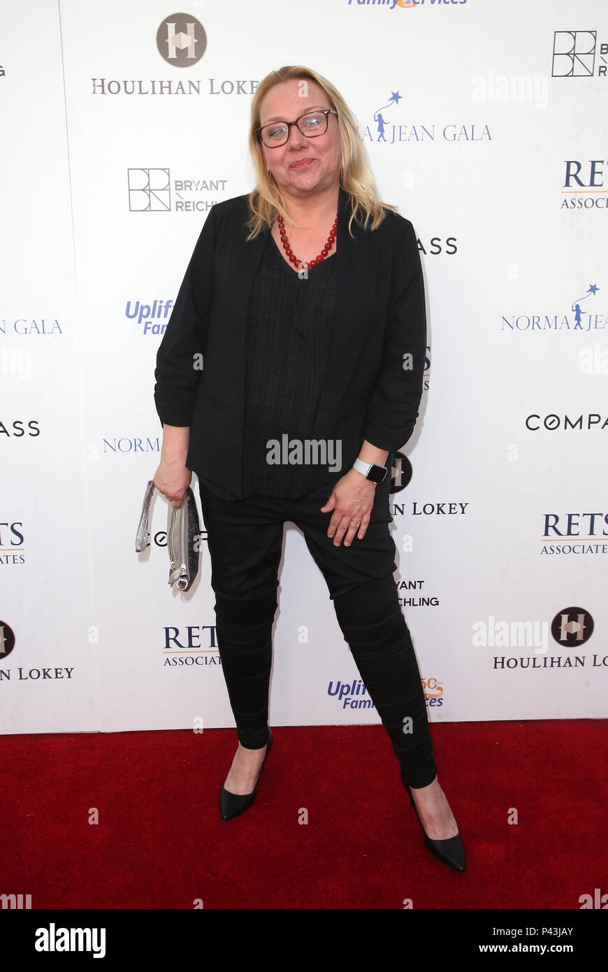 Services à la famille d'arrachement à l'Hollygrove 7e gala mettant en ...