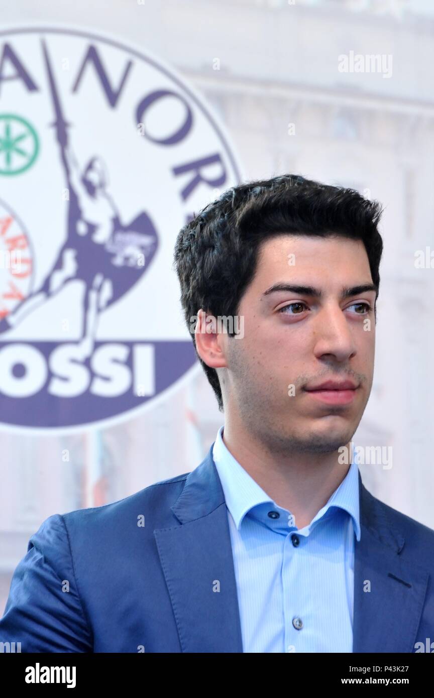 Renzo bossi Banque de photographies et d’images à haute résolution - Alamy