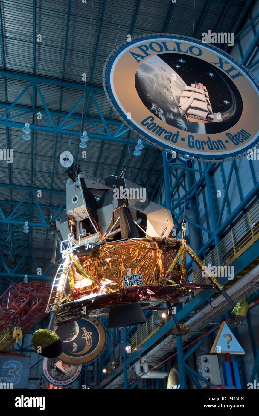 Saturn V Center Banque d'image et photos - Alamy