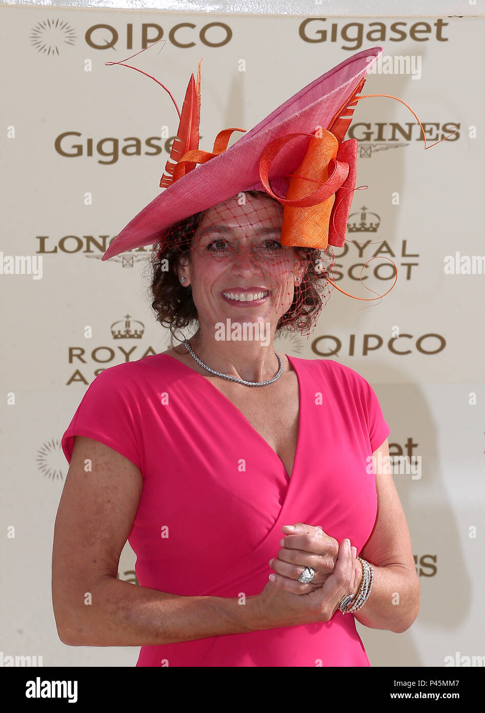 Alex polizzi Banque de photographies et d’images à haute résolution - Alamy