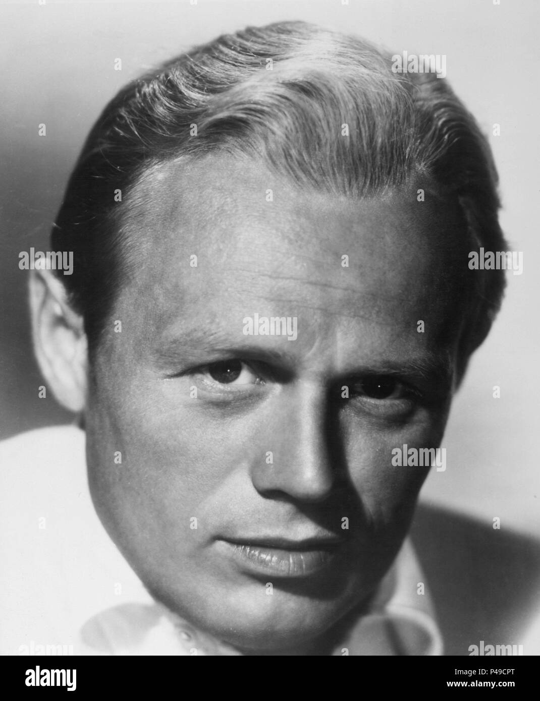 Richard widmark Banque de photographies et d’images à haute résolution ...