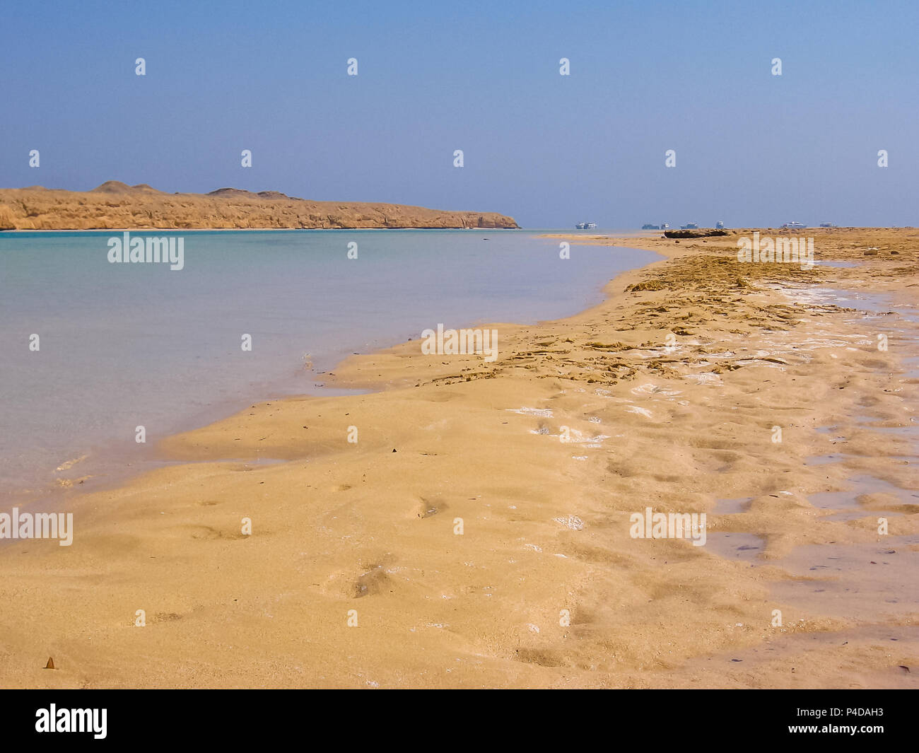 Vue aérienne du Parc National Ras Mohammed avec ses eaux claires et ...