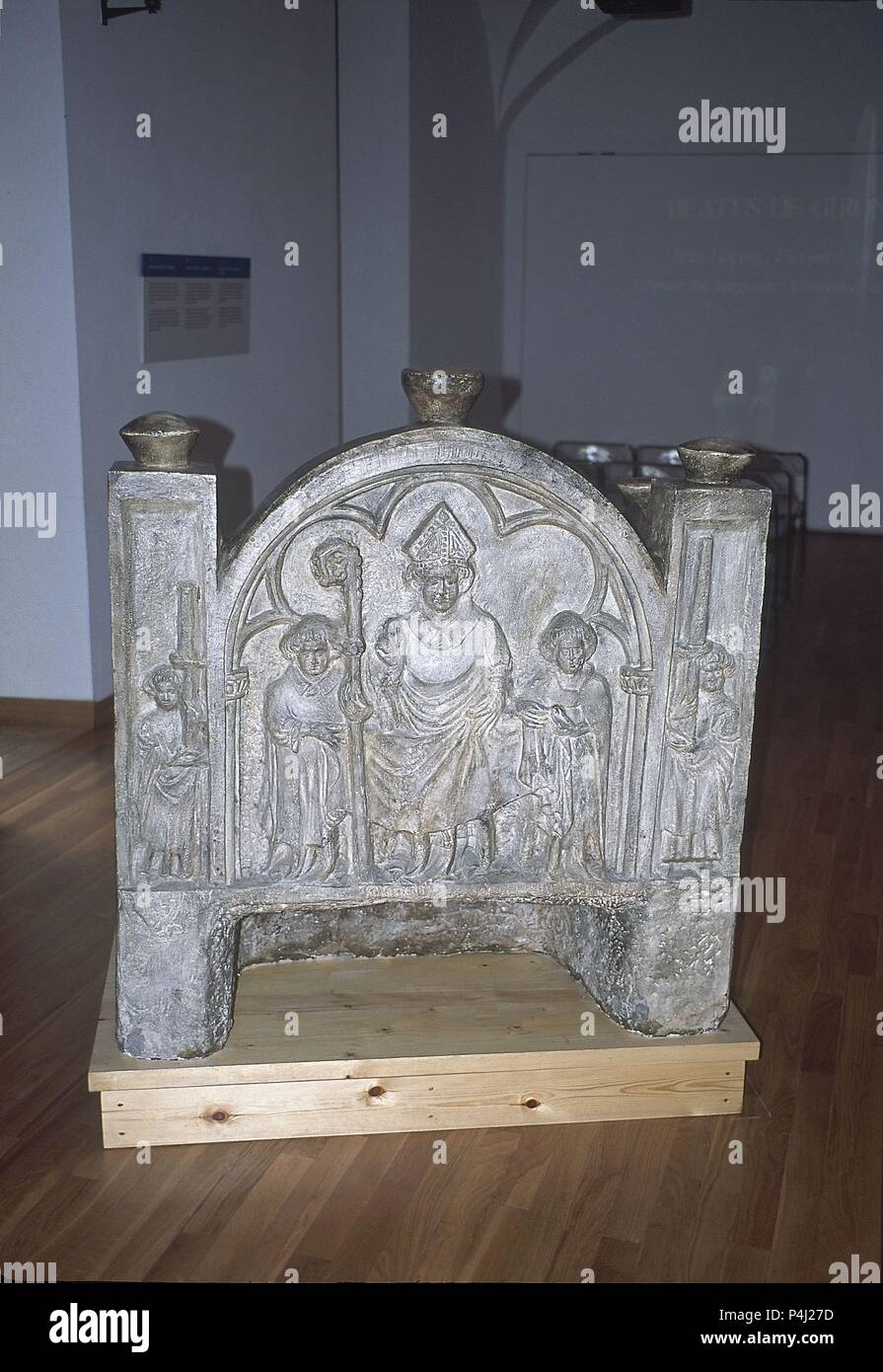 Episcopal throne Banque de photographies et d’images à haute résolution ...