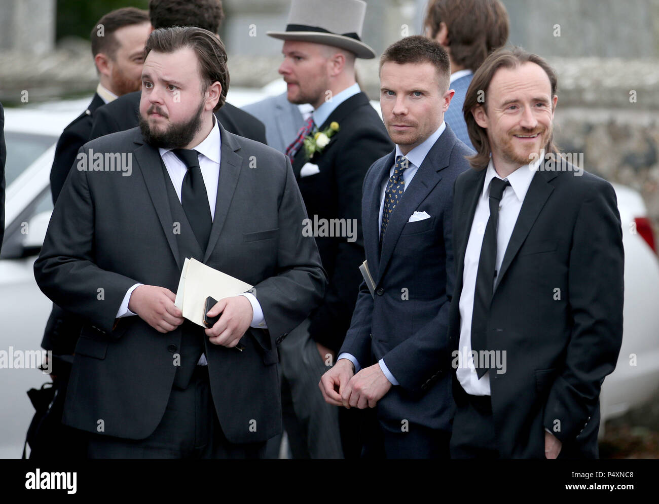 Acteurs (de gauche à droite) John Bradley, Joe Jean-pierre et Ben ...