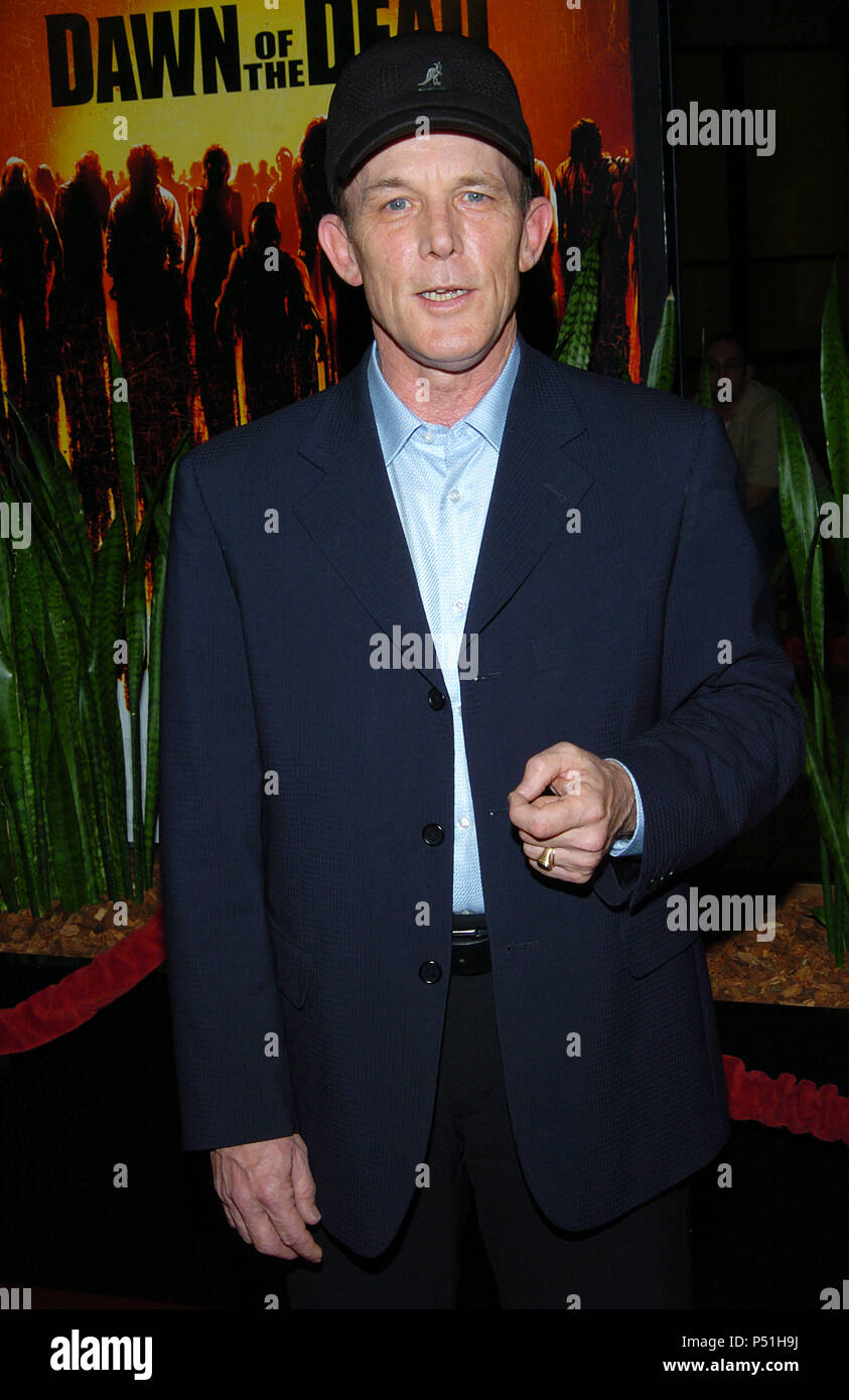 Scott Reininger arrivant à l'Aube des Morts Premiere au Beverly Center ...