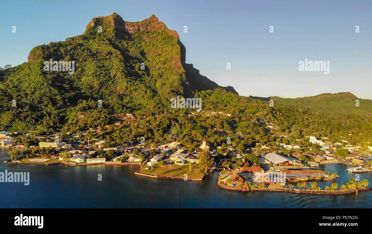 Vaitape Banque de photographies et d’images à haute résolution - Alamy