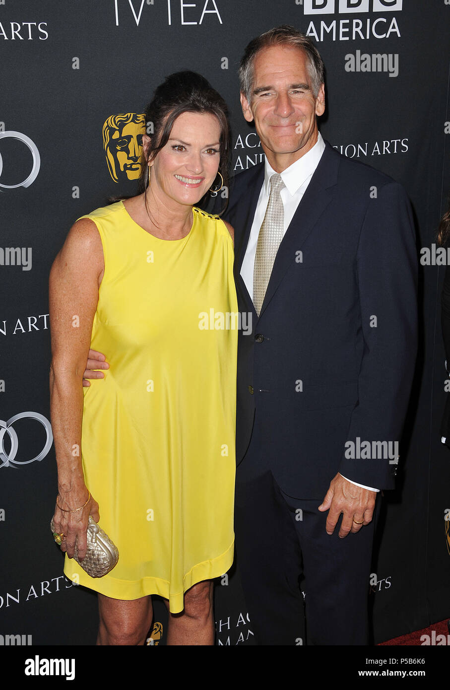 Scott bakula wife chelsea field Banque de photographies et d’images à ...