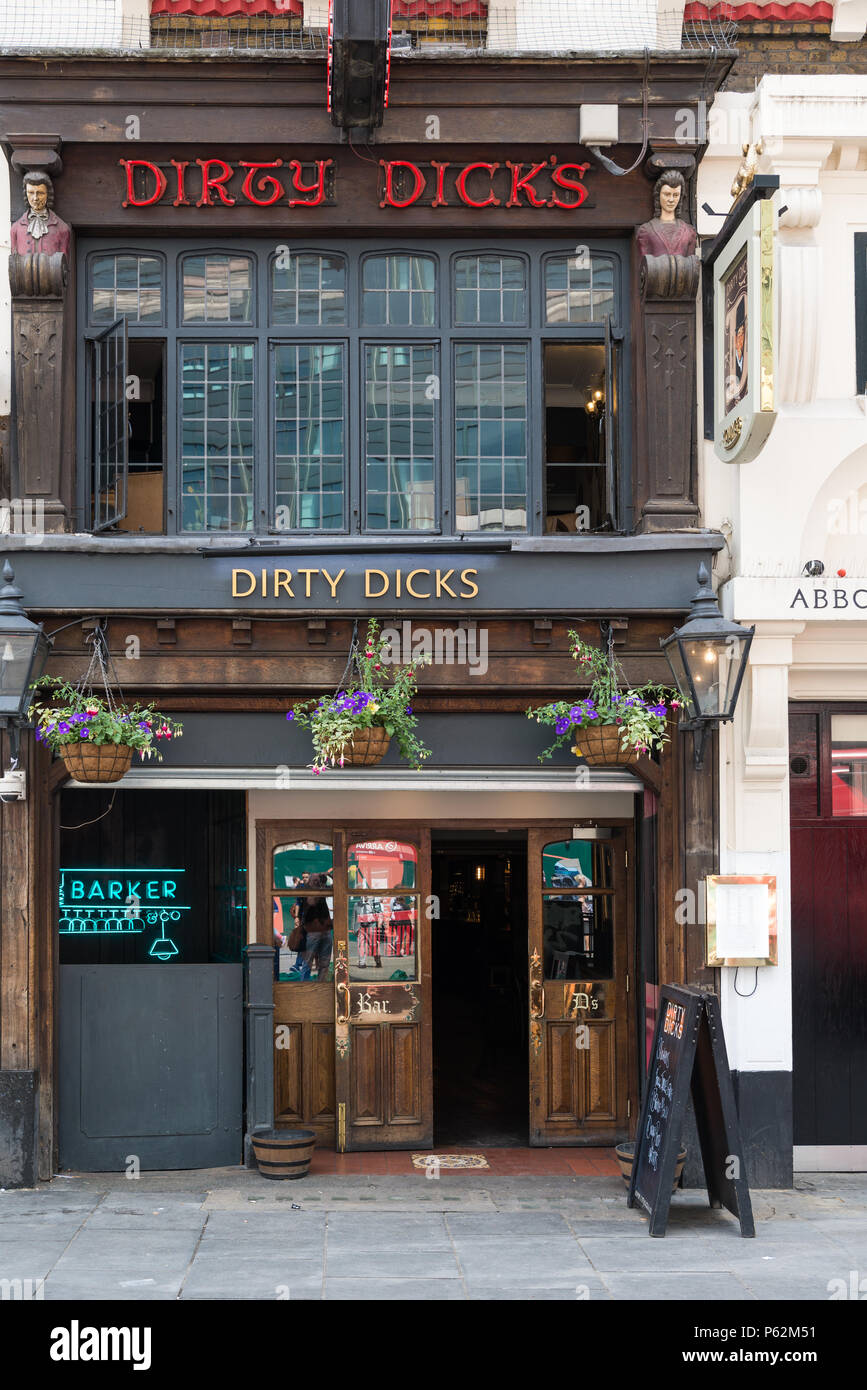 Dirty dicks pub Banque de photographies et d’images à haute résolution ...