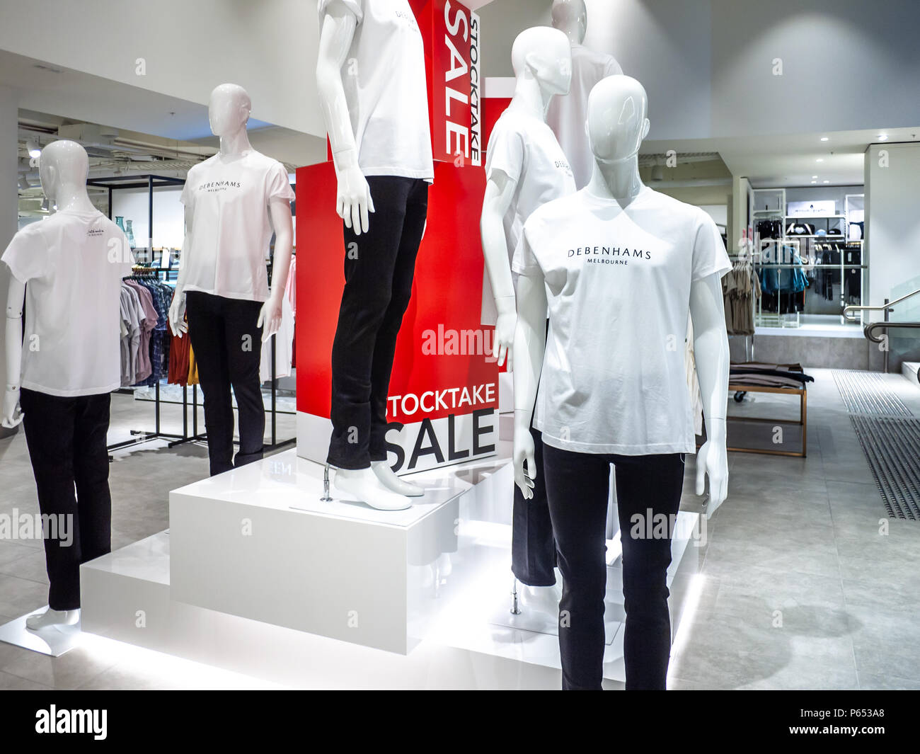 Mannequins de vente Banque de photographies et d’images à haute ...