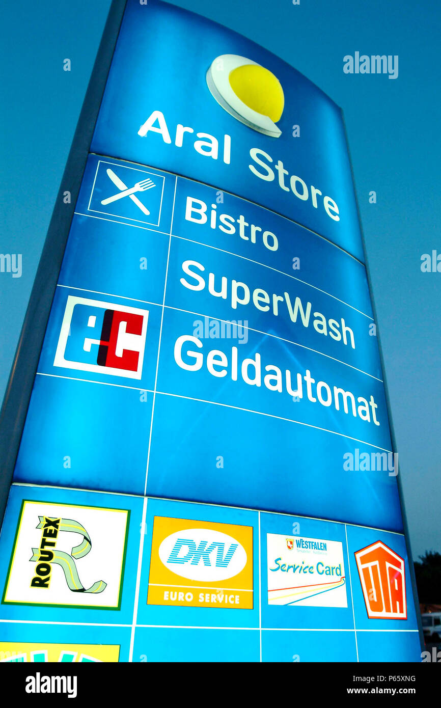 Gas station aral Banque de photographies et d’images à haute résolution ...