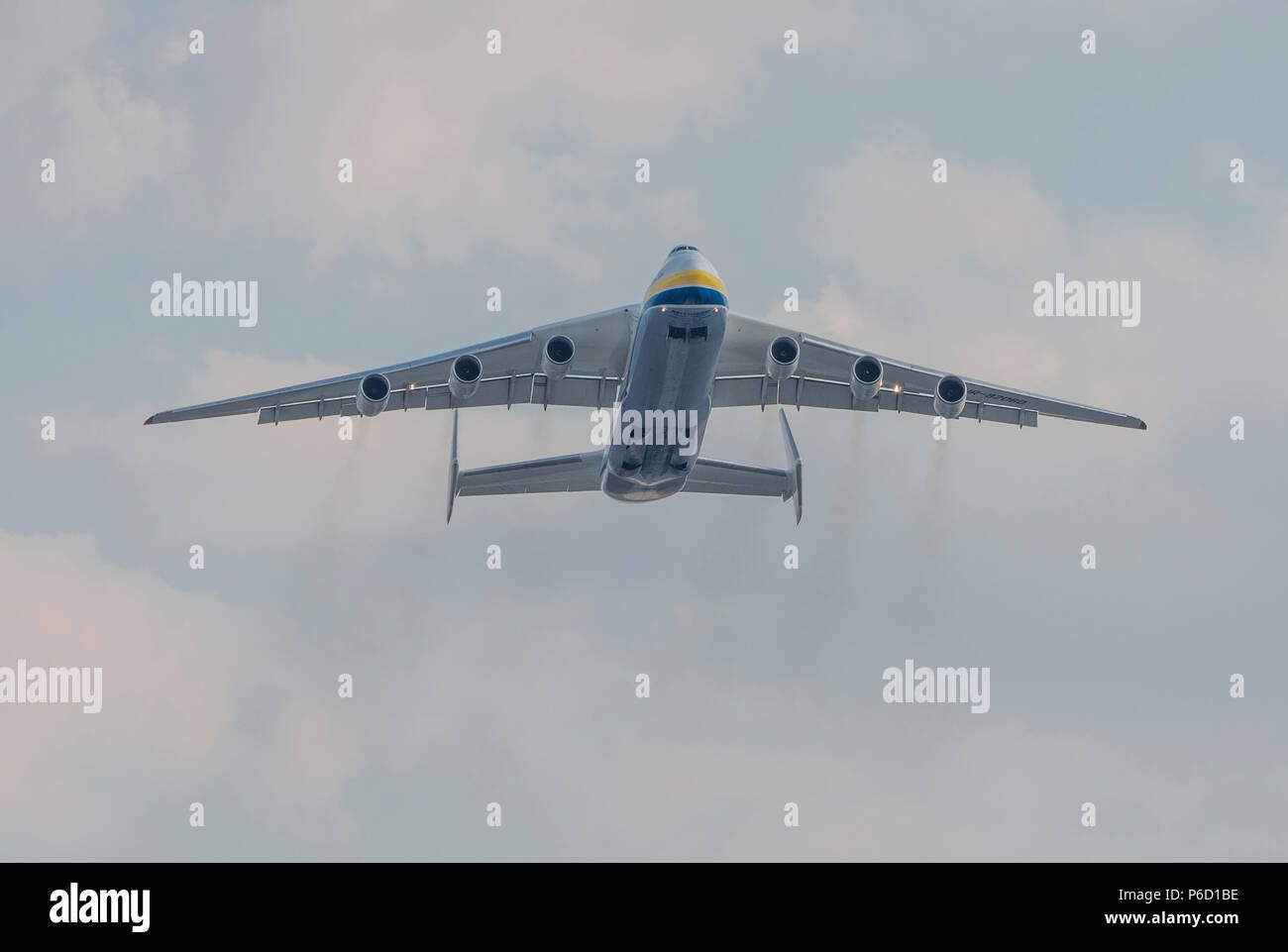 Antonov An-225 Mriya avion décolle de l'aéroport am See à Kiev, Ukraine ...