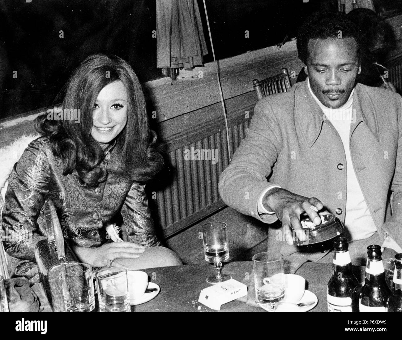 Carra raffaella Banque d'images noir et blanc - Alamy