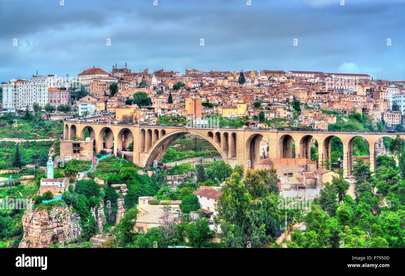 Le viaduc de sidi rached Banque de photographies et d’images à haute ...