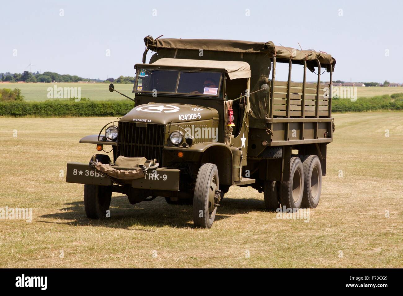 Gmc truck army Banque de photographies et d’images à haute résolution - Alamy