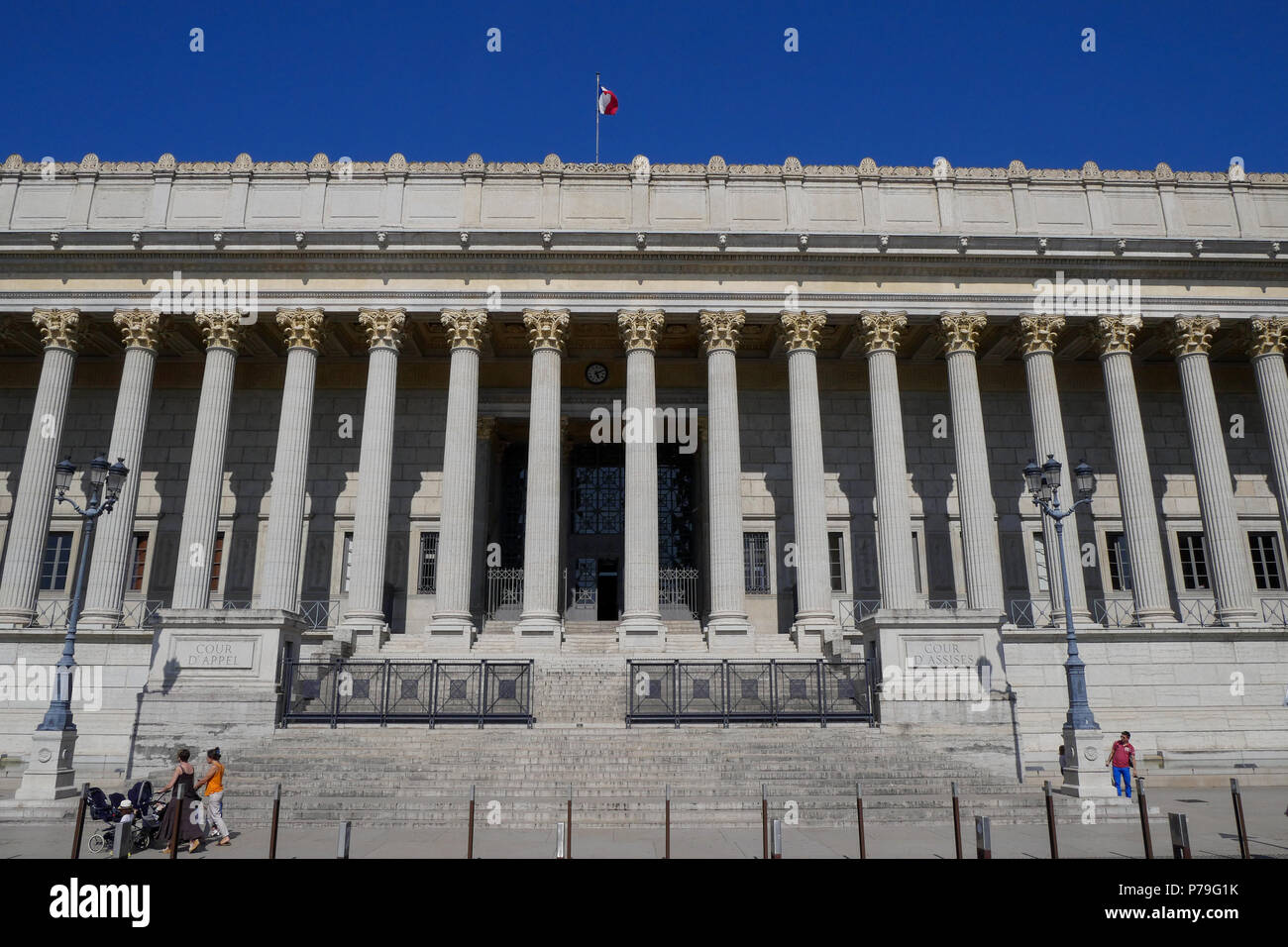 Lyon Court Banque d'image et photos - Alamy