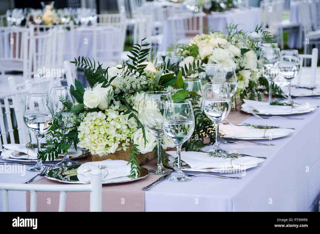 Tableau pour une fête ou une réception de mariage, un concept de ...