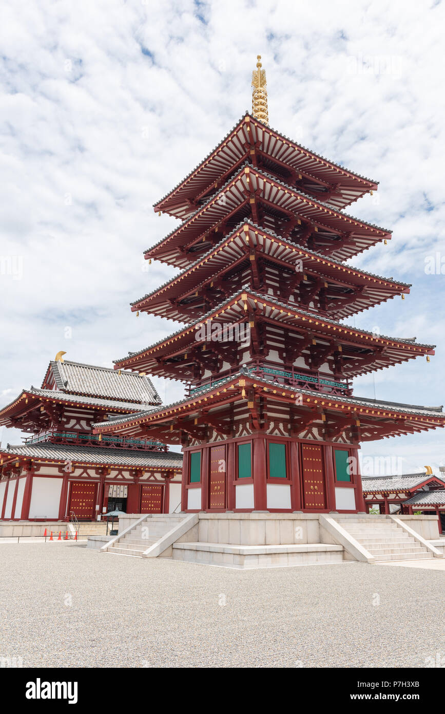 Temples osaka Banque de photographies et d’images à haute résolution ...