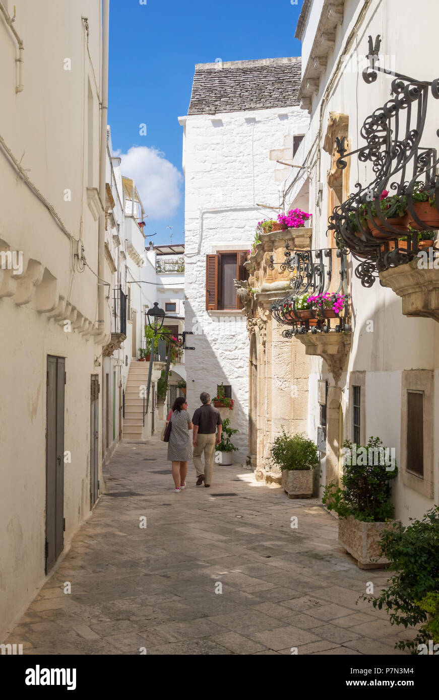 Bari (Pouilles, Italie) - La magnifique ville blanche dans la province ...