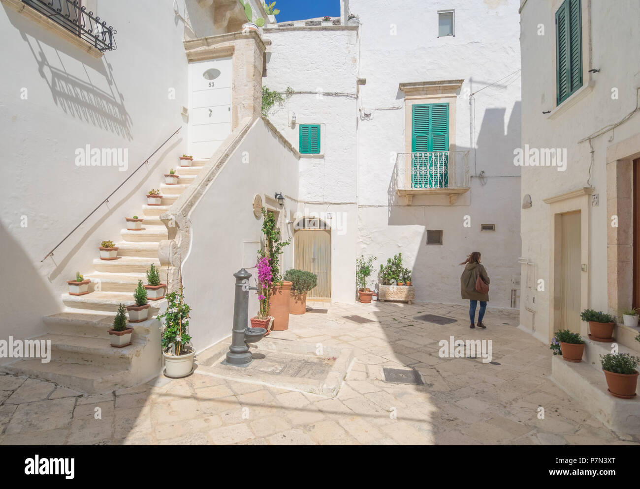 Bari (Pouilles, Italie) - La magnifique ville blanche dans la province ...